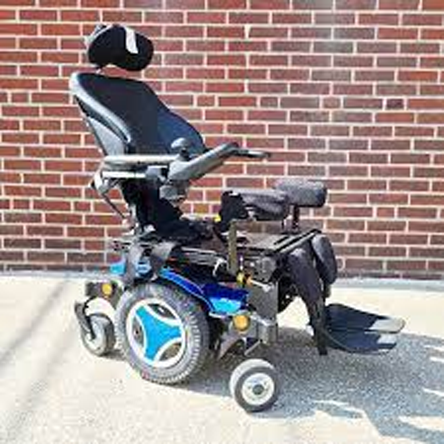 Permobil M300 Front-Wheel Drive Power Wheelchair | Allrite Mobility